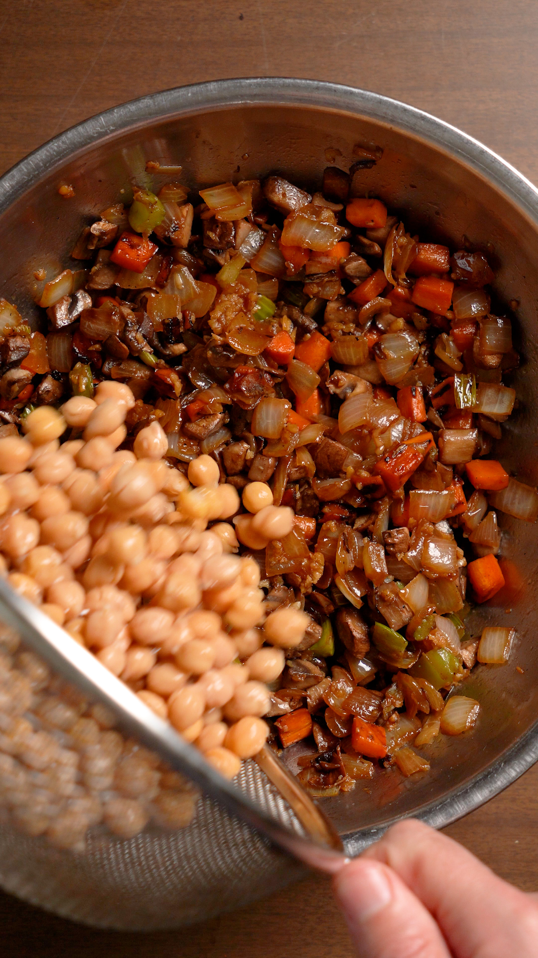 Veggie Smash Burger - Thee Burger Dude