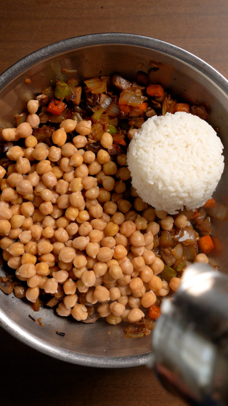 Veggie Smash Burger - Thee Burger Dude